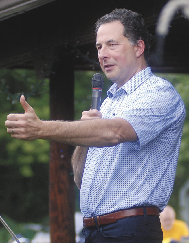 Inside the Huddle raises more than $50K for youth | News, Sports, Jobs ...